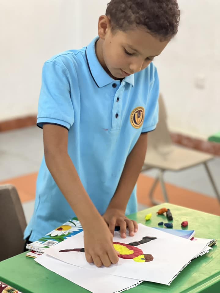 Clay molding activity | YaSchools